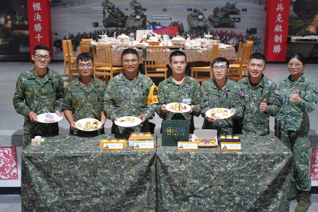 564旅月餅鑑賞競賽 激發官兵創意與廚藝 - 漢聲廣播電臺